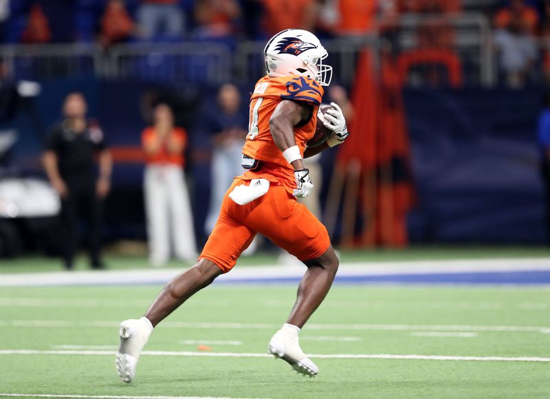 Ohio State adds transfer commitment from UTSA receiver Devin McCuin