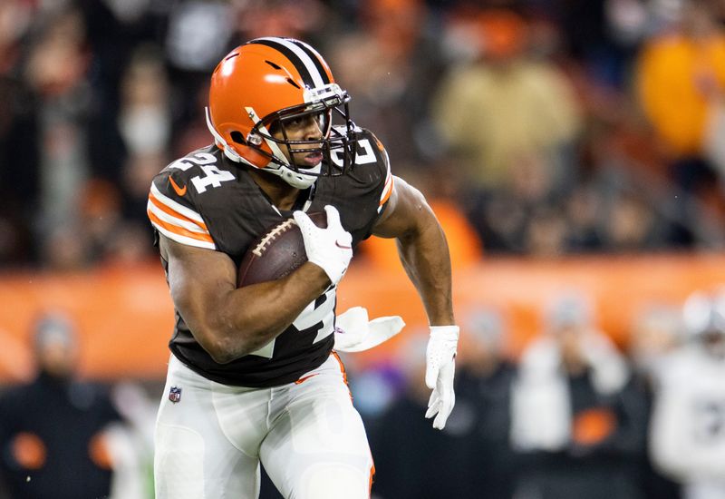 Former Browns RB Nick Chubb says goodbye to his home of seven years