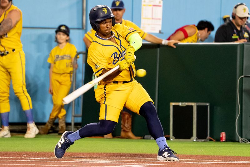 Are Savannah Bananas a real team? What league are they in? What casual ...