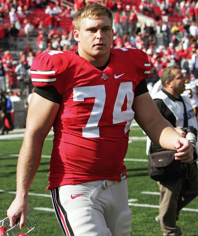 Former Ohio State football All-American charged in deadly car crash