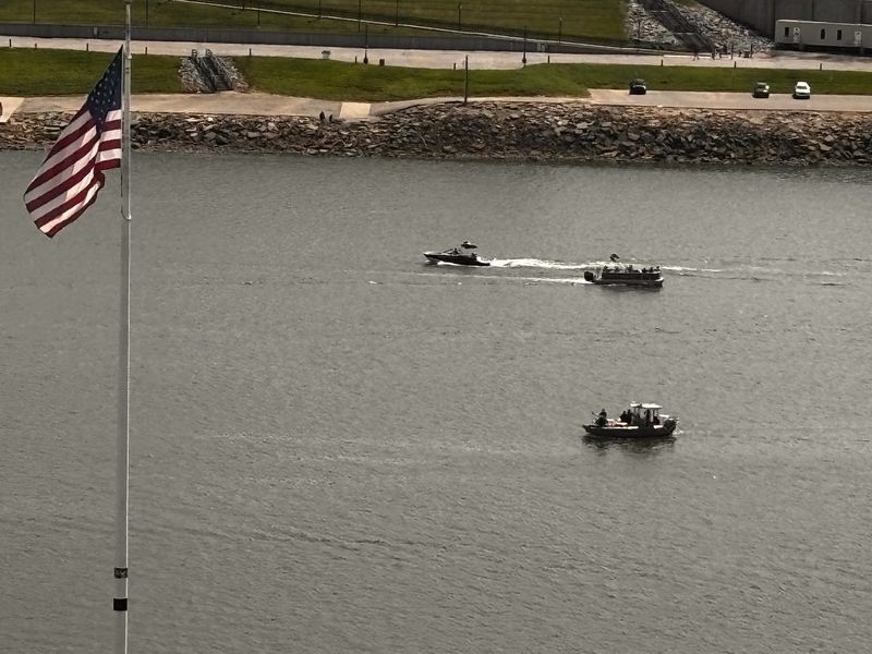 Man jumps from Purple People Bridge, crews search for body, officials say