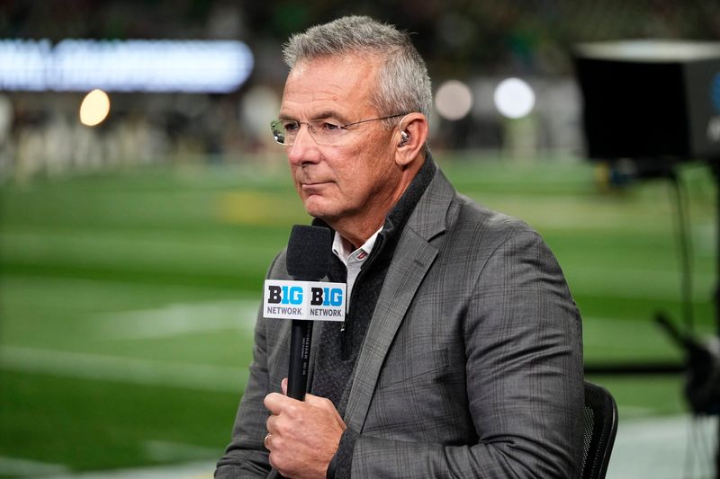 Former Ohio State coach Urban Meyer gives head-scratching advice to QB ...