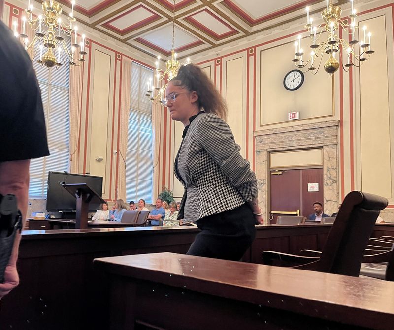 Described as 'mastermind' of robbery-killing when she was 16, woman ...