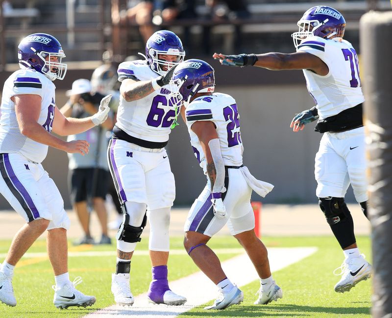 NCAA college football, Mikey Maloney, Shaun Thomas lead Mount Union ...
