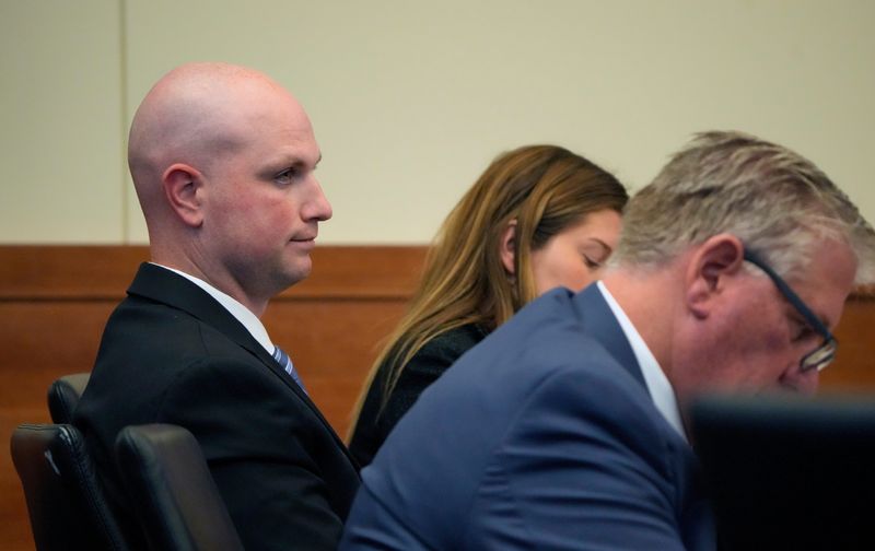 No verdict yet in murder trial of Ohio officer as deliberations to ...