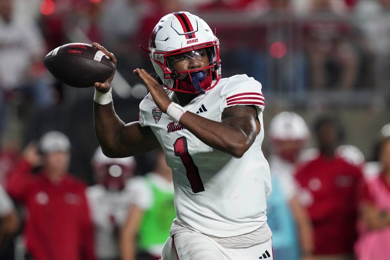 Dequan Finn, Miami University starting QB, leaves RedHawks midseason
