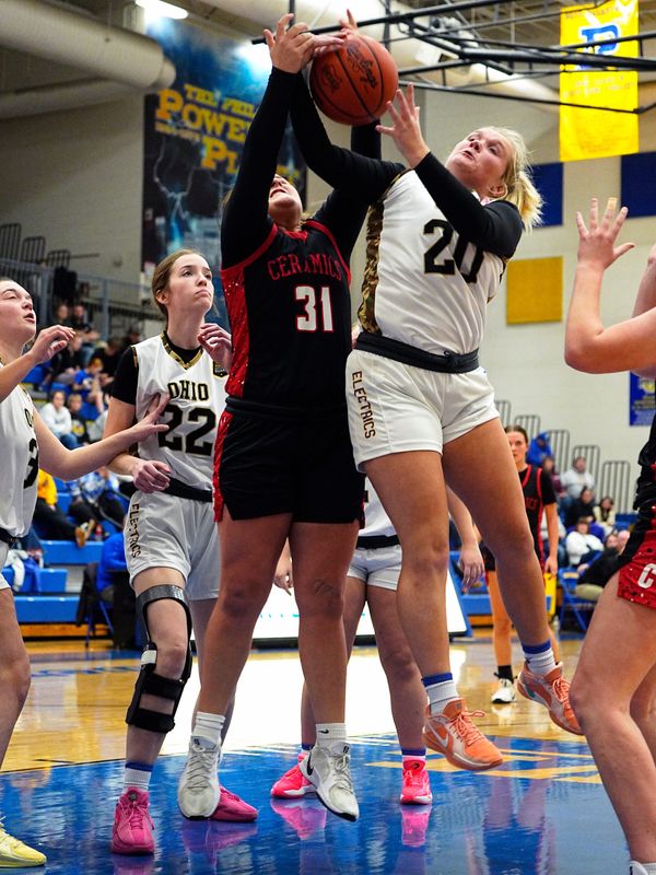Hot shooting helps Philo girls keep pace, Jan. 14 top performers