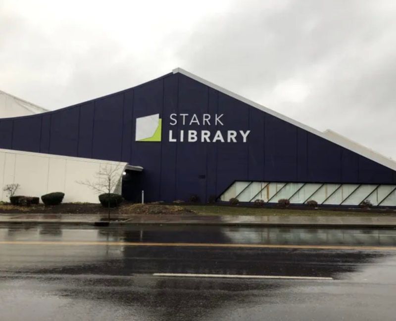 Arthur Compton Marks created 'futuristic' Stark library building