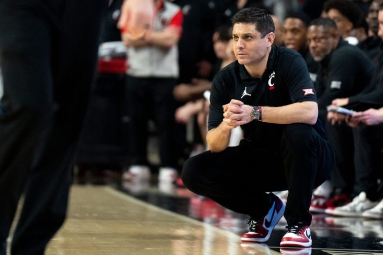 What UC athletic director says about Wes Miller's future | Williams