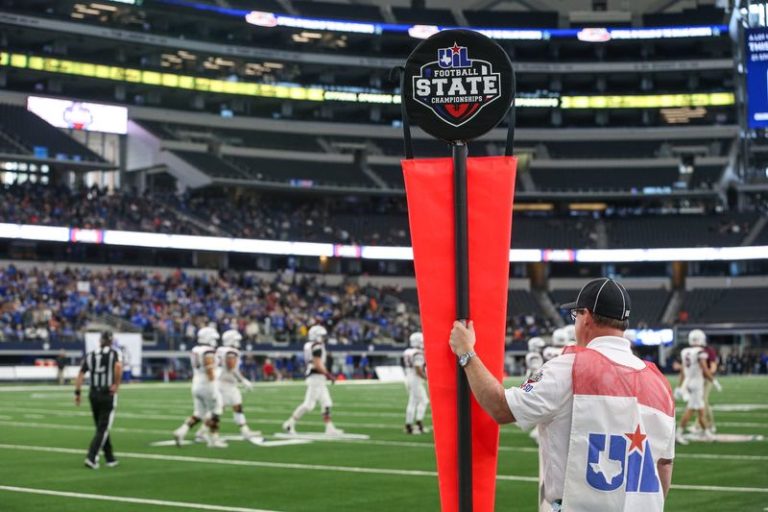 How to watch the Texas UIL State high school football finals 2025: TV ...