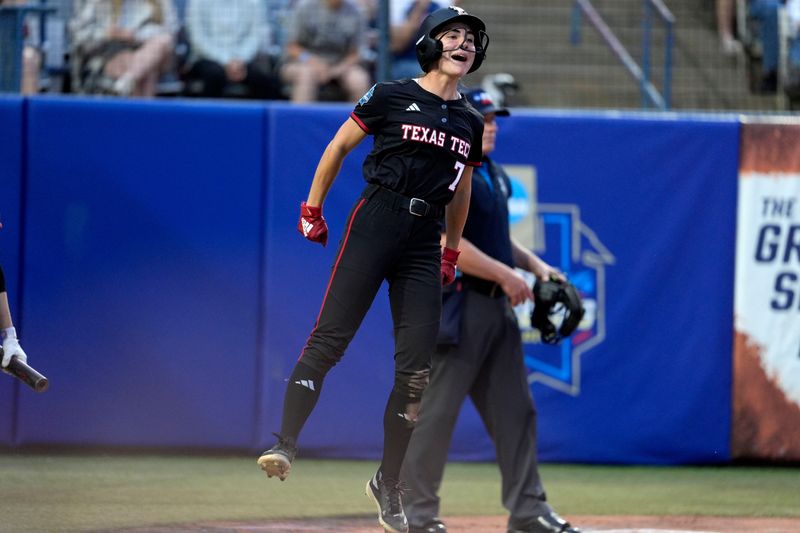Texas Tech softball vs. Texas live updates: Red Raiders force Game 3 in ...