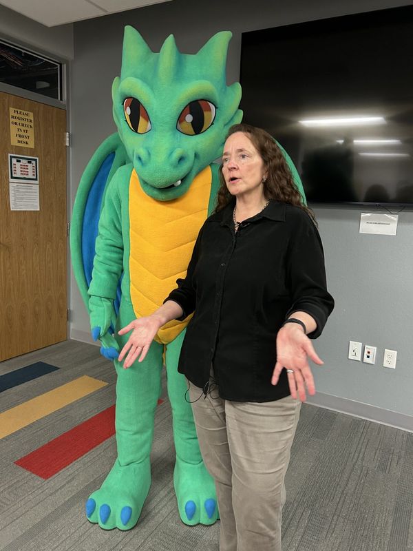 Introduce kids to summer reading magic by naming the Amarillo library's ...
