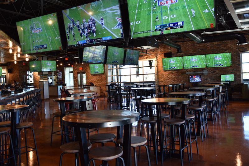 Military-themed sports bar, restaurant opens in Lubbock. What to know.