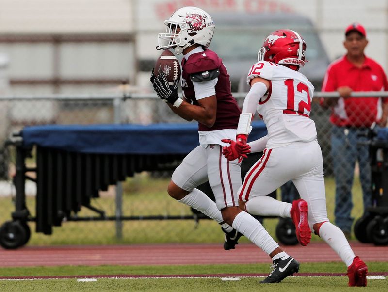 Through graduation and injury, Barrio, Saenz filling 'big shoes' for ...
