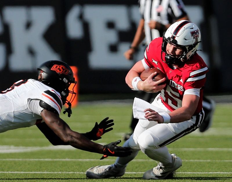 Texas Tech football QB Will Hammond to have MRI on knee injury