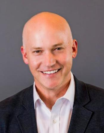 El Paso native Robert Norris is El Paso Electric's new chief financial ...