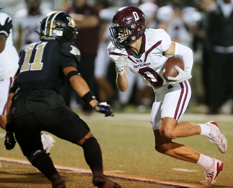 Here are the final Lubbock-area high school football district standings ...