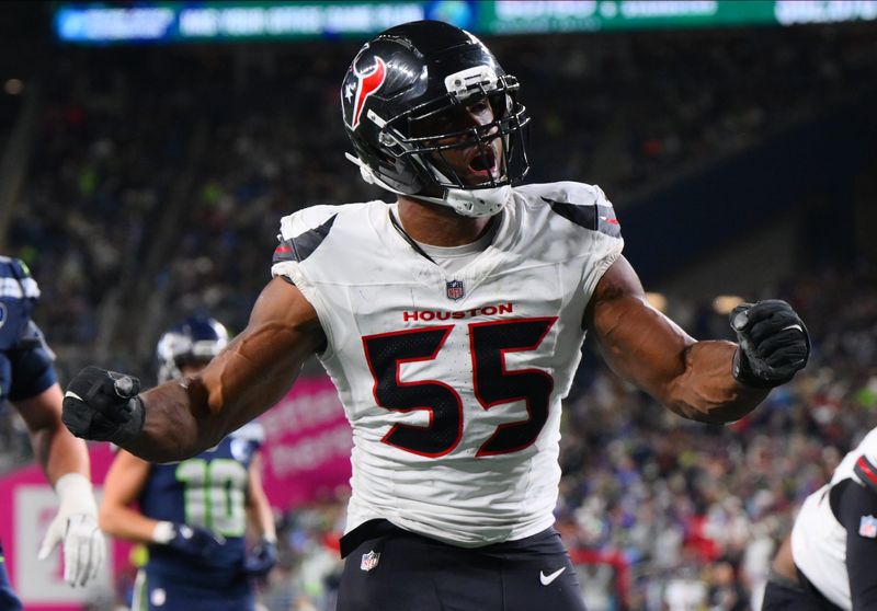 WATCH: Texans DE Danielle Hunter demolishes Jagaurs QB Trevor Lawrence
