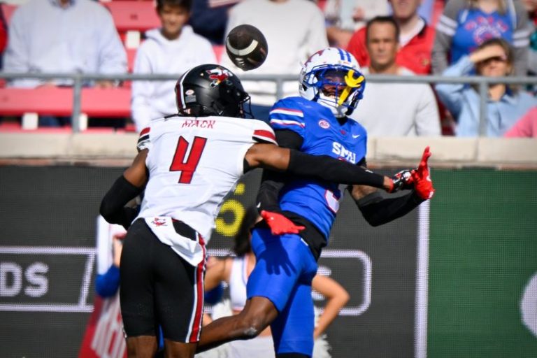 Newly-signed UDFA wideout has 7 players to compete with for roster spots
