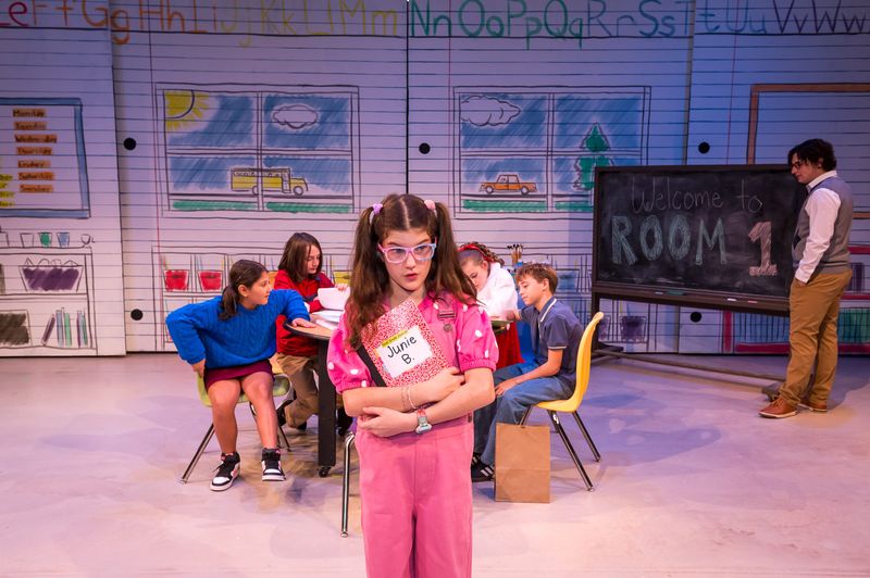 Young actors shine in ALT’s 'Junie B. in Jingle Bells, Batman Smells!'