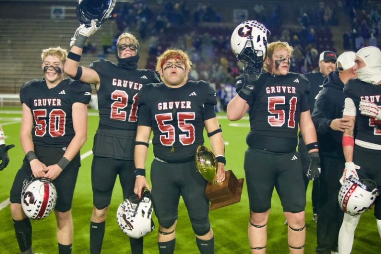 Gruver, West Texas football set for state semifinals in Games of the Week