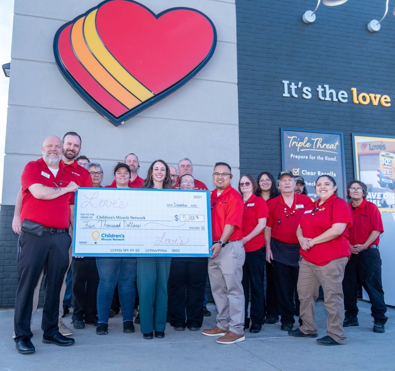 Love’s marks Panhandle remodel with donation to CMN hospital