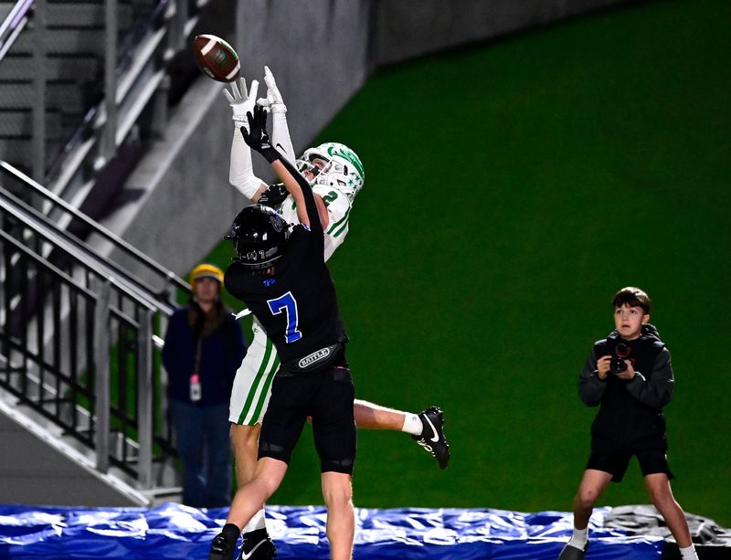 Wall football advances to state title, downing defending champs Gunter