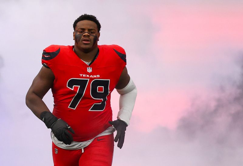 Will OT Aireontae Ersery play vs. the Chargers? Texans inactive list