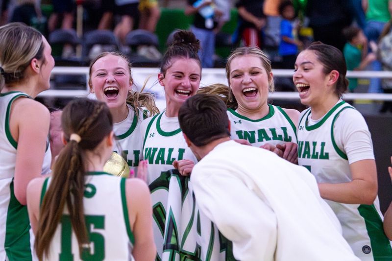 Wall girls basketball carries championship legacy back to title game