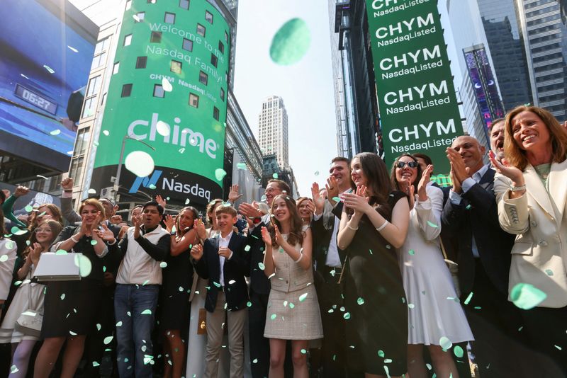 Chime valued at $18.4 billion as shares soar in Nasdaq debut
