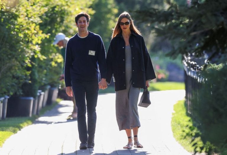 Celebrity-backed diaper maker Coterie nears sale to Mammoth Brands ...