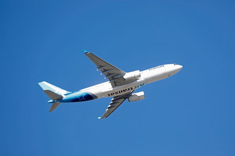 Canada's Air Transat pilots approve five-year contract