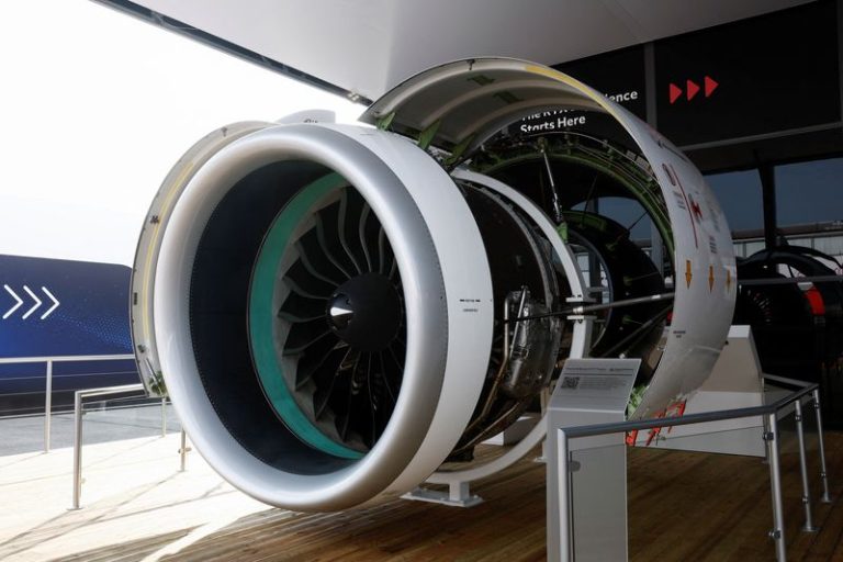 Pratt engine supply doubts weigh on Airbus output goal, sources say