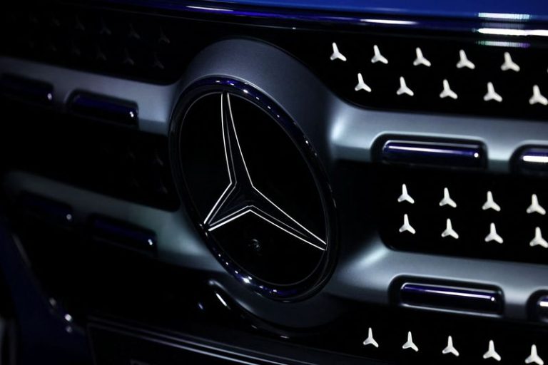 Mercedes Q1 sales down in tough 'transition year' for China business