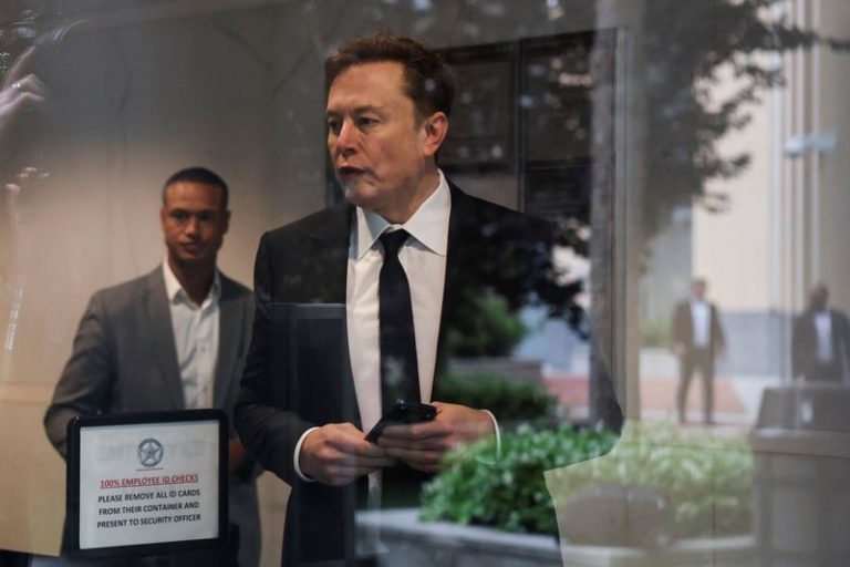 Elon Musk, Apple's Cook and Boeing CEO going to China with Trump ...