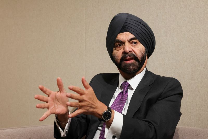Pakistan must create 30 million jobs over next decade, World Bank ...
