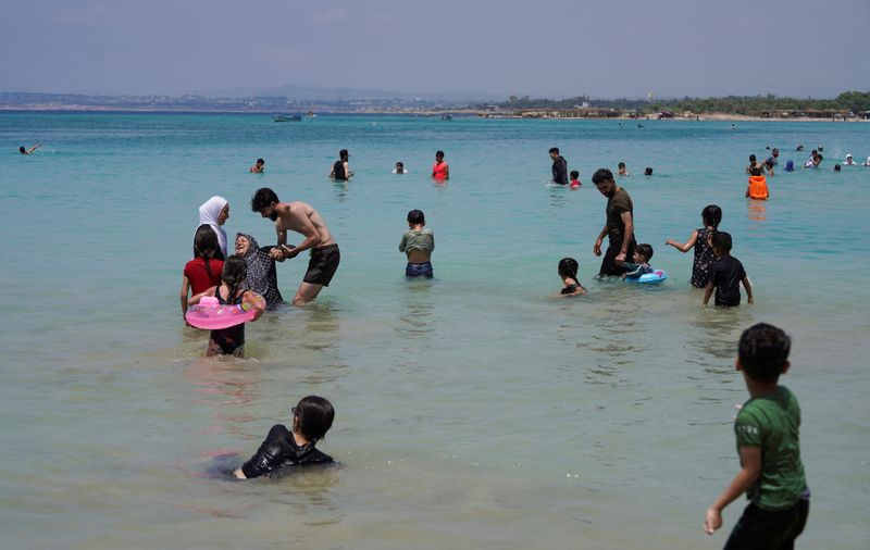 Syria wants burkinis on public beaches, official denies ban on Western ...