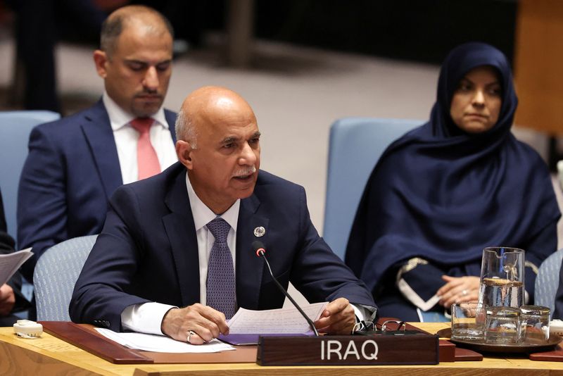 Iraq says 50 Israeli warplanes planes violated its airspace