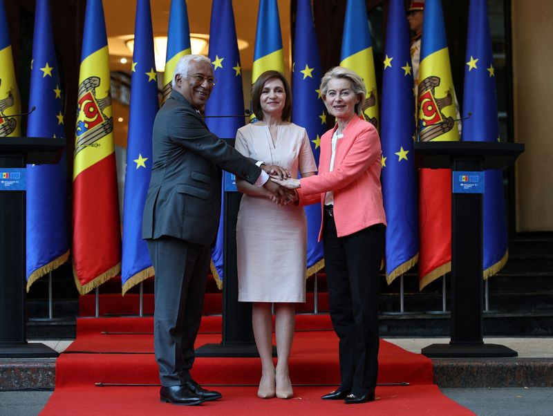 President says Moldovans hold EU future in their hands ahead of key ...