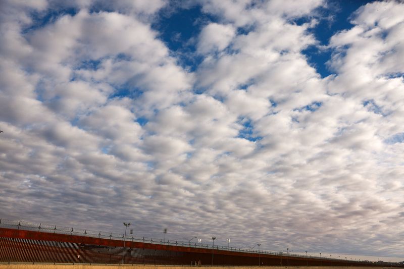 US tells Mexico incremental progress on border security 'unacceptable'