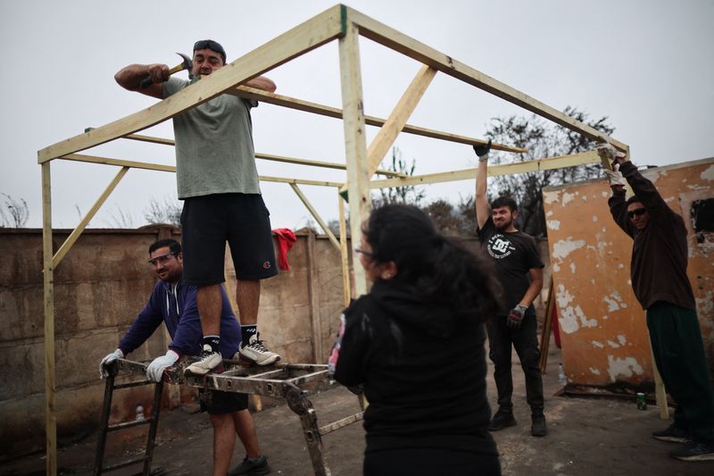 Chile’s fire-ravaged communities pull together as frustrations mount ...