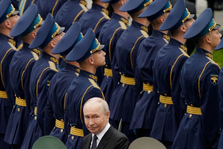 Analysis-Russian hawks urge Putin to escalate war, drop US talks as ...