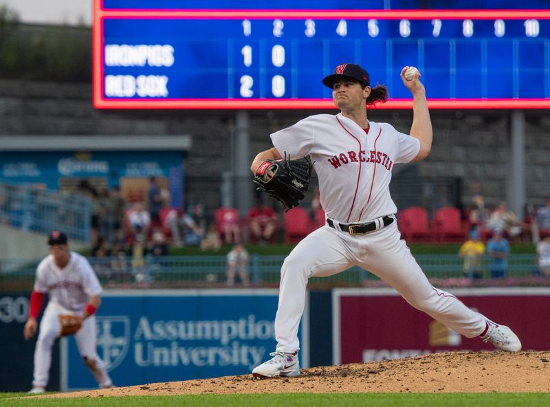 Shane Drohan joins Brewers in trade; here's what to know about him