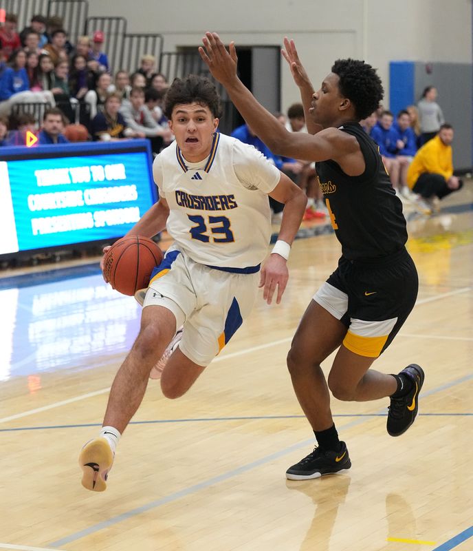 Catholic Memorial's Dustin Roach breaks down Wisconsin commitment, knee ...