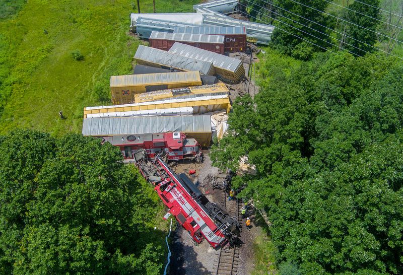 Three injured, diesel spills as Wisconsin & Southern Railroad train ...