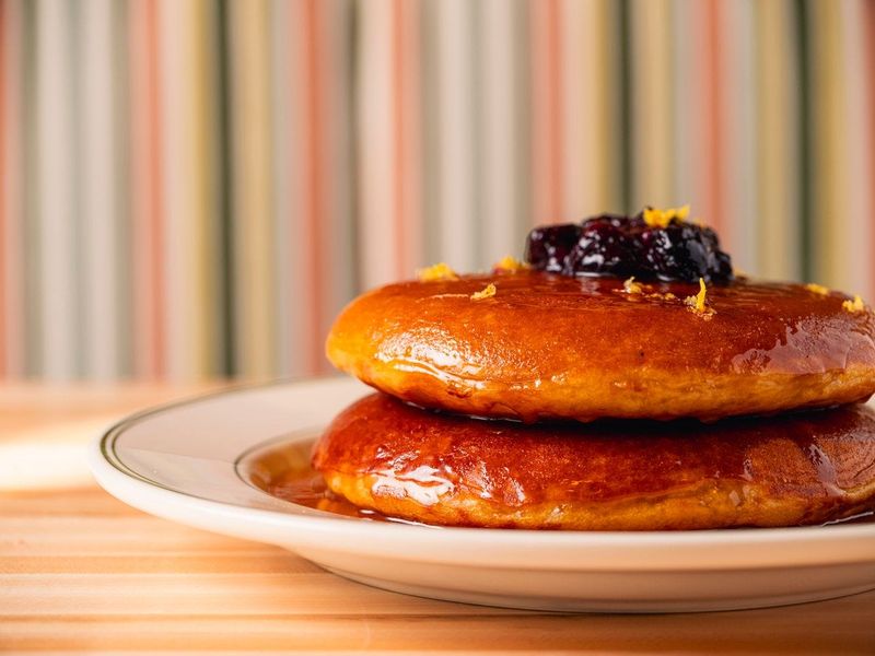 All-day brunch restaurant Waking Daisy at Corners of Brookfield sets ...