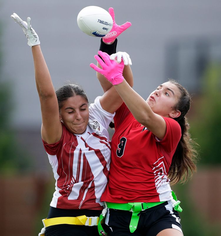 Pioneering Moroccan and Green Bay East girls' football teams square off ...