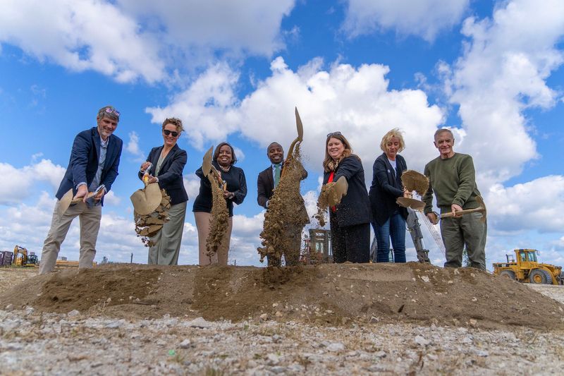 Construction begins on Milwaukee's $17 million cruise ship dock. Here's ...