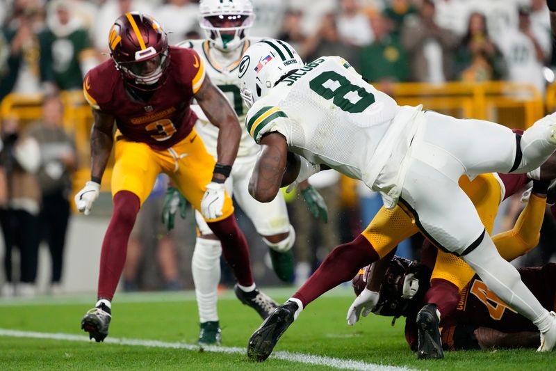 Packers RB Josh Jacobs has been making the most of what’s available