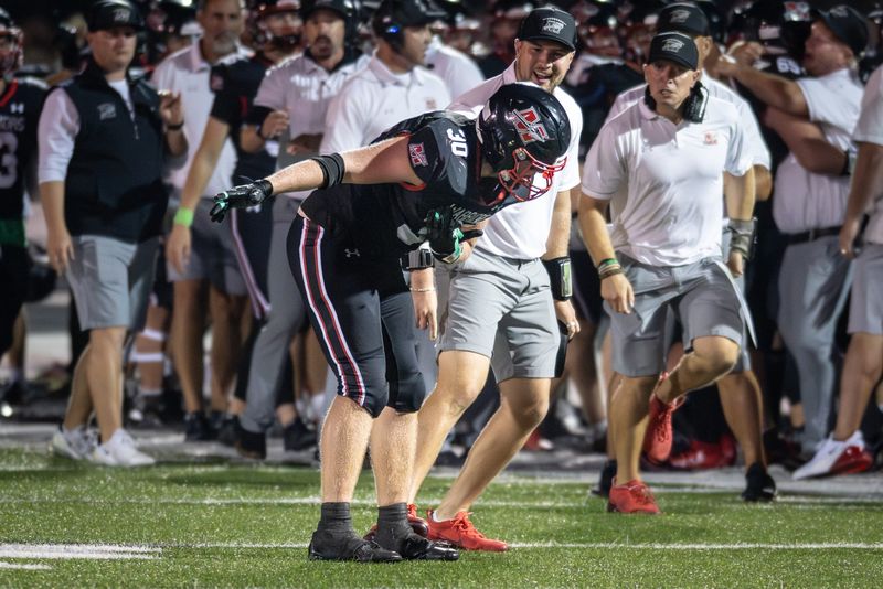 Muskego's defense sniffs out Arrowhead's heroics in epic Classic 8 ...